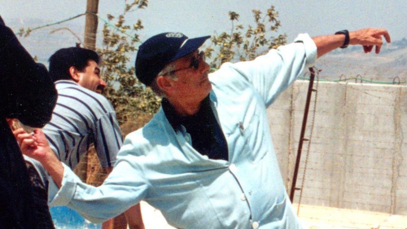 1+1 Express | Eşitlik, çok-kimliklilik, intifada